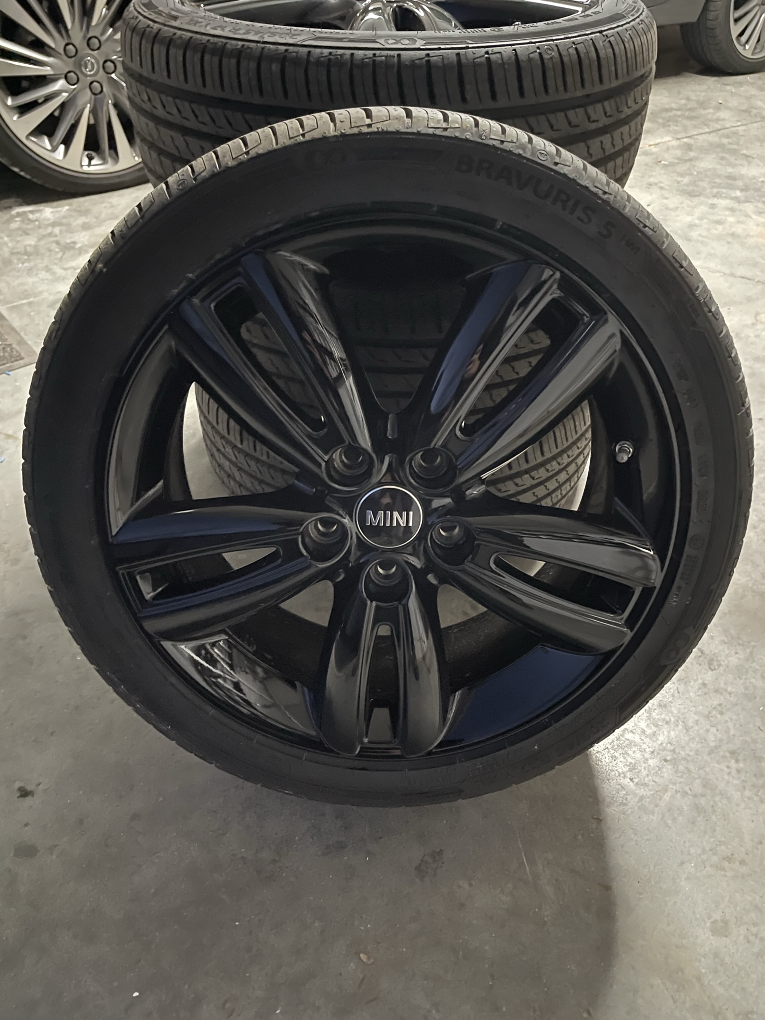 John Cooper Works zwarte wielen set - Track Spoke 17" velgen inclusief ...